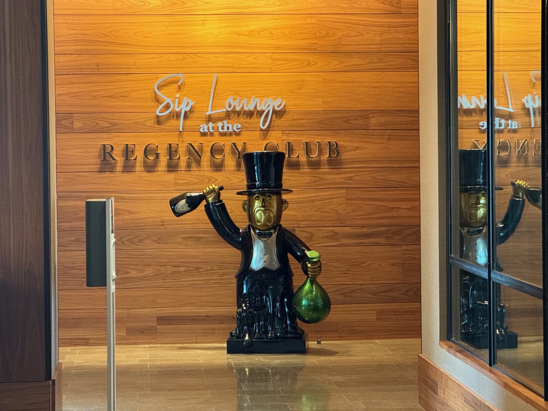 Hyatt Regency Lake Washington Eliminating Regency Club