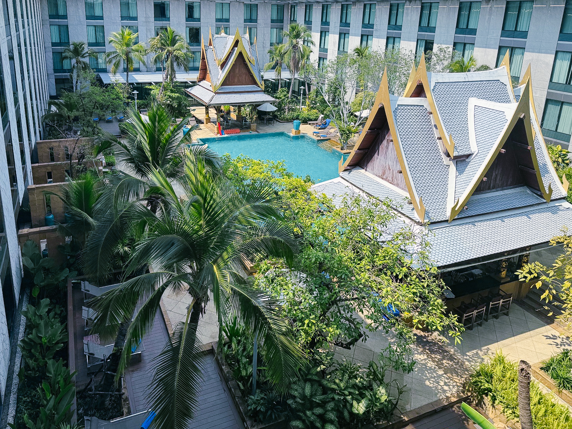 Using Award Travel And Premium Card Perks For Hotel Hopping
