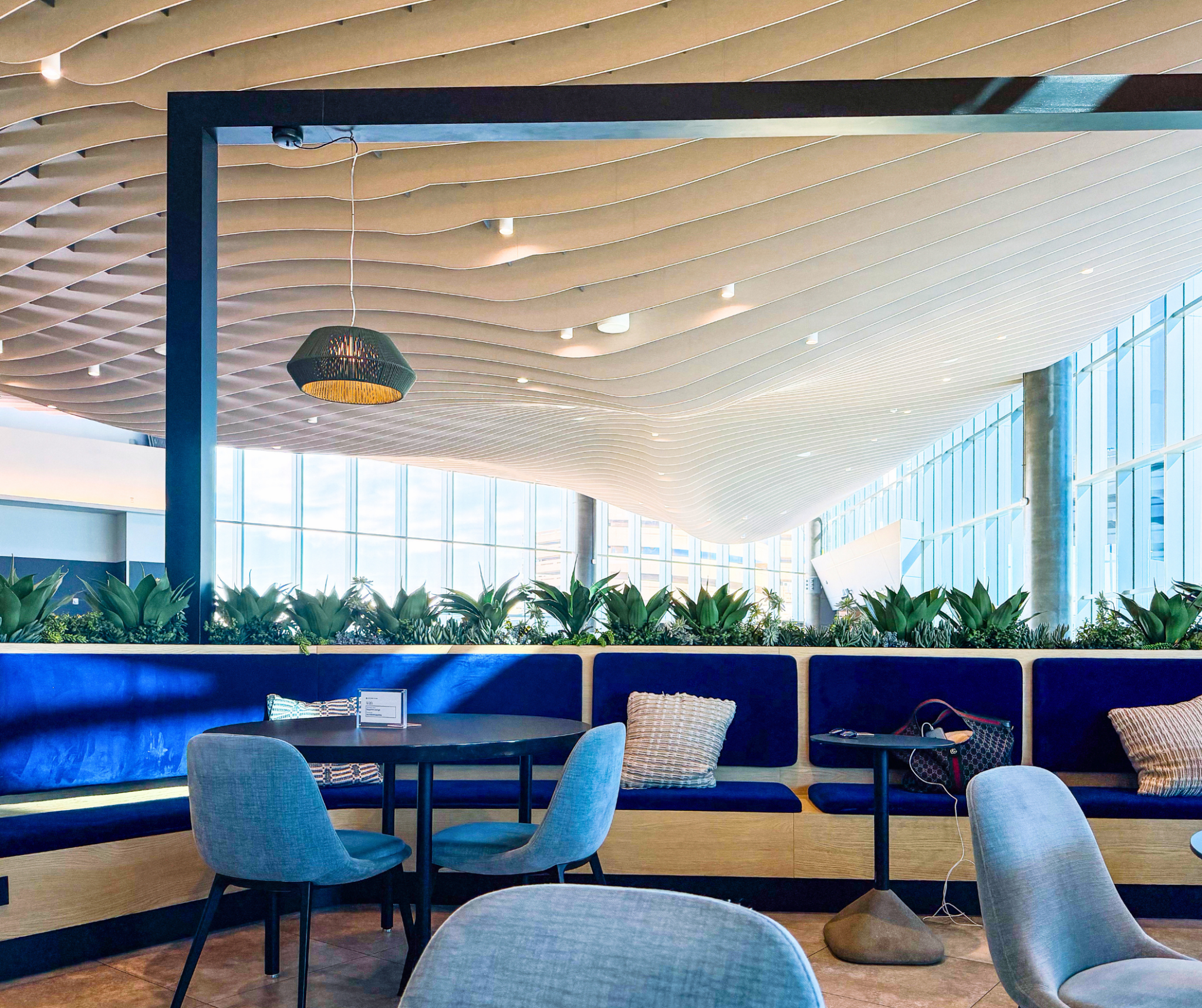 Chase Sapphire Lounge Access: Our Guide to Gaining Entry